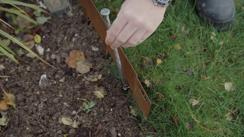 CORE Edging Support Pins (pack of 5) - Kebur Garden Materials