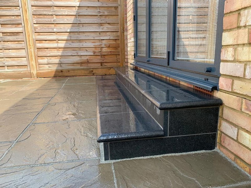 Kebur Contempo Black Granite Steps - Kebur Garden Materials