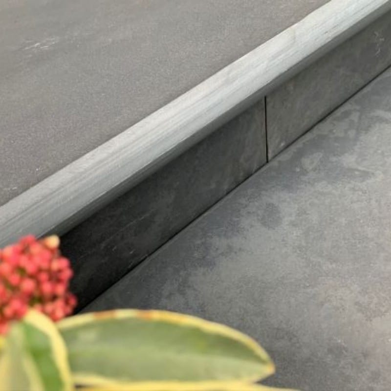 Kebur Contempo Brazilian Black Slate Steps - Kebur Garden Materials