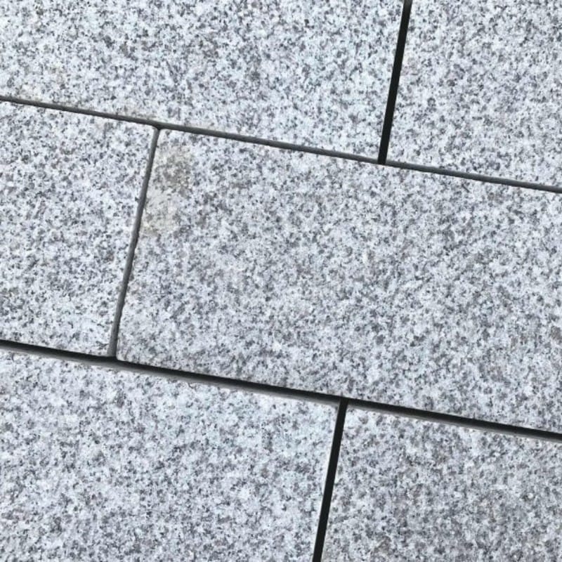 Kebur Sawn Light Grey Granite Setts - Kebur Garden Materials